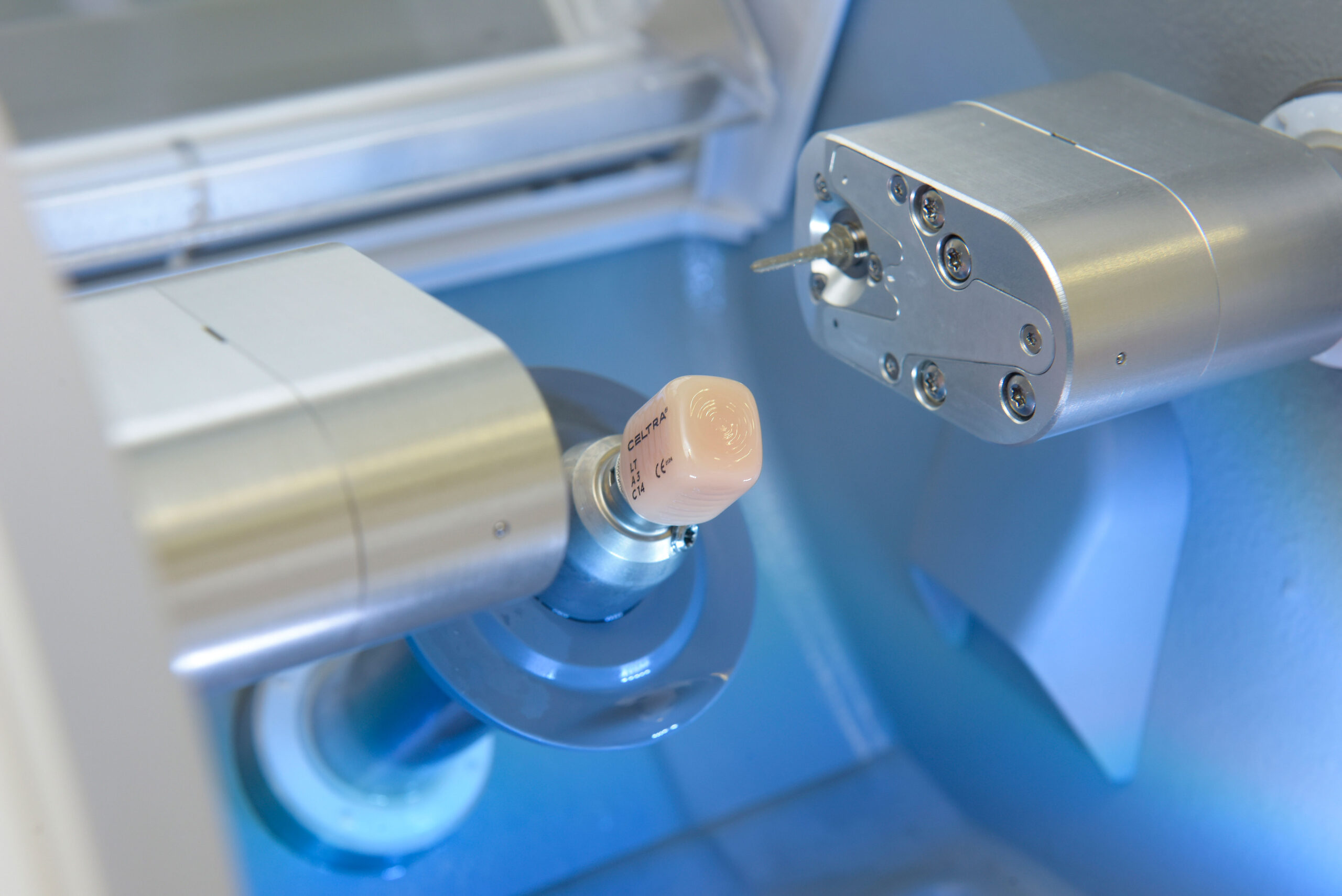 CEREC-Behandlung Wuppertal | Zahnarzt Dr. Dr. Bieniek Wuppertal